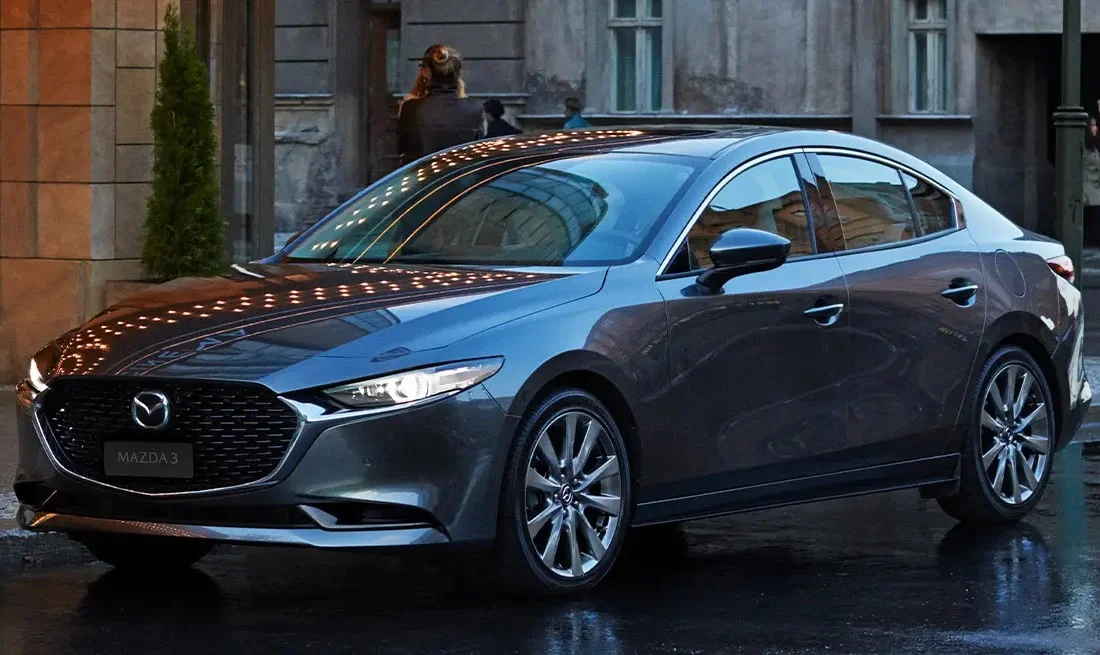 Mazda 3 Hibrido en Medellín: Eficiencia y Estilo Sobresalientes